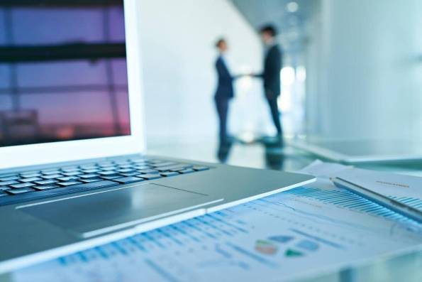 Desktop Support and Why is it Different Than the Help Desk?