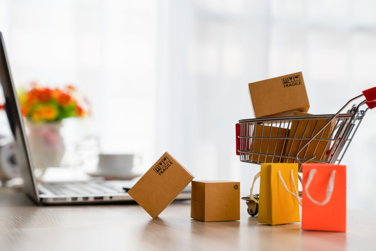 Boost Customer Experience in E-commerce Platform Outsourcing