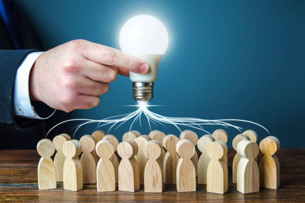 Top 16 Reasons To Choose a BPO Model | Unity Communications