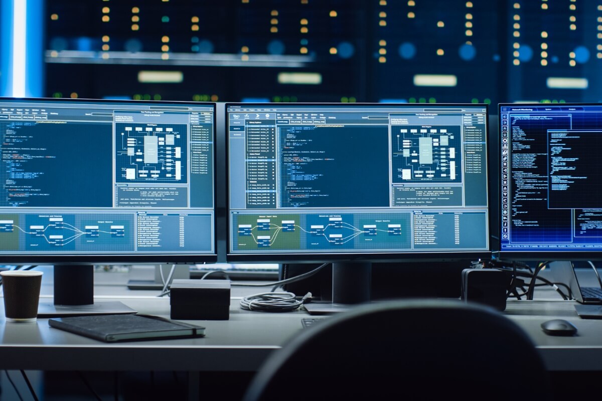 The Difference Between Help Desk and Tech Support Outsourcing