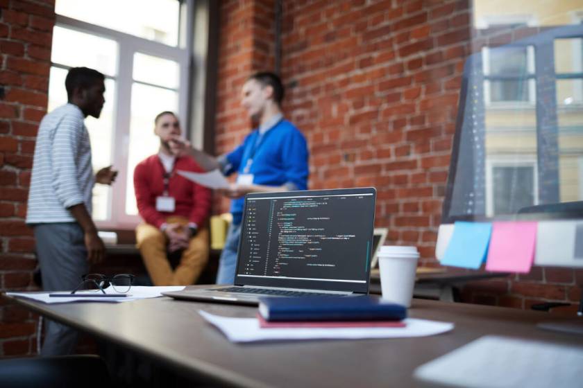 A 2025 Guide to Technical Support Outsourcing Projects