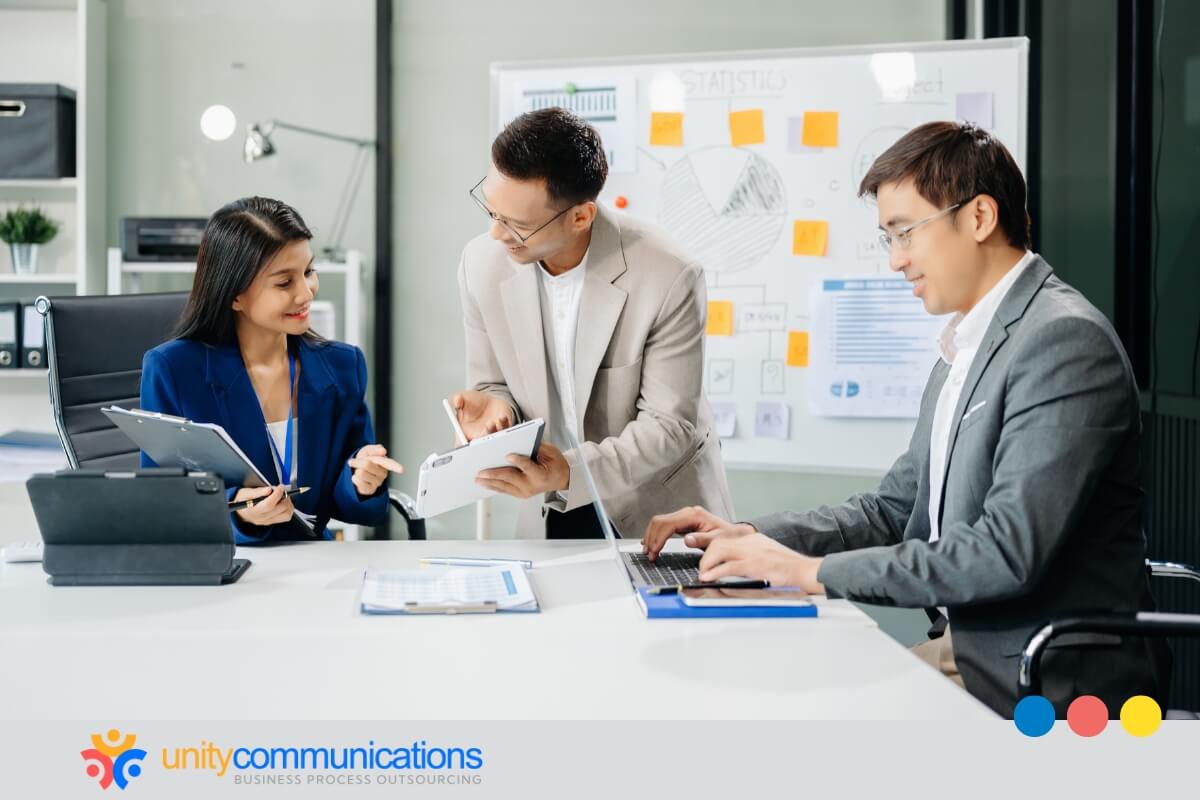 Strong Communication Strategies in Niche Outsourcing
